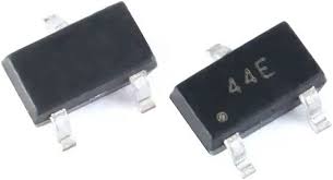 A3144 Hall Effect sensor 44E SMD SOT-23 | TechnoX-ETS